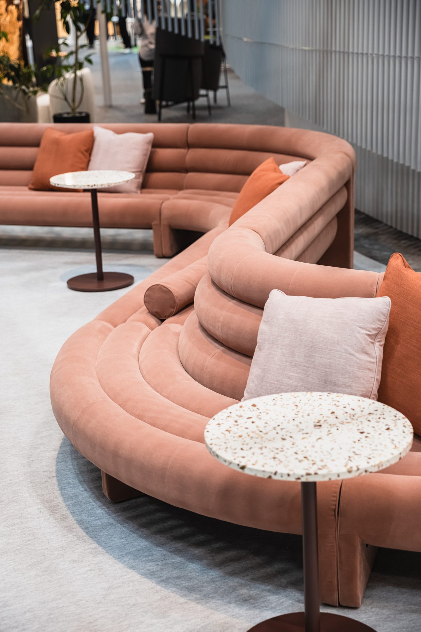 イトーキ、オルガテック東京2024「ORGATEC TOKYO Awards」で「準グランプリ」および「出展者が選ぶベストブース」を受賞 | Tokyo-Office-Trend